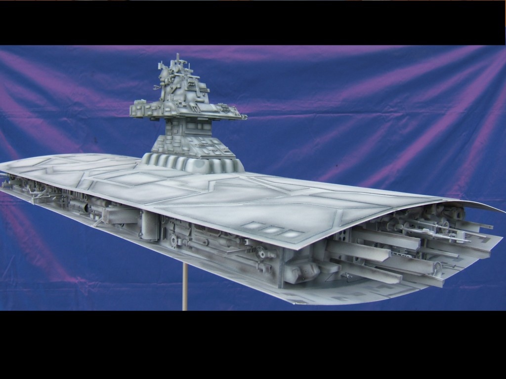 The 5th Element Federated Destroyer scratch build by Cécile Lhuissier ...