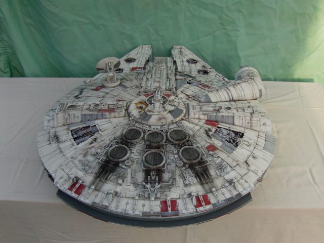 Ian Lawrence’s DeAgostini Studio Scale Millennium Falcon - Modelers ...