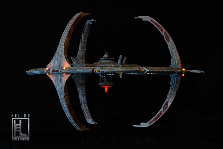 FOR SALE! 1/3300 AMT Deep Space Nine (DS9) from Daniel Beck (HELIOS ...