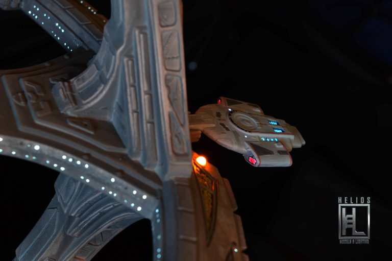 FOR SALE! 1/3300 AMT Deep Space Nine (DS9) from Daniel Beck (HELIOS ...