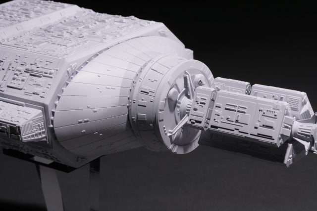 FOR SALE From KAIYODO! 1/10 Studio Scale (63 Inch! or ~160cm) – 2001: A ...