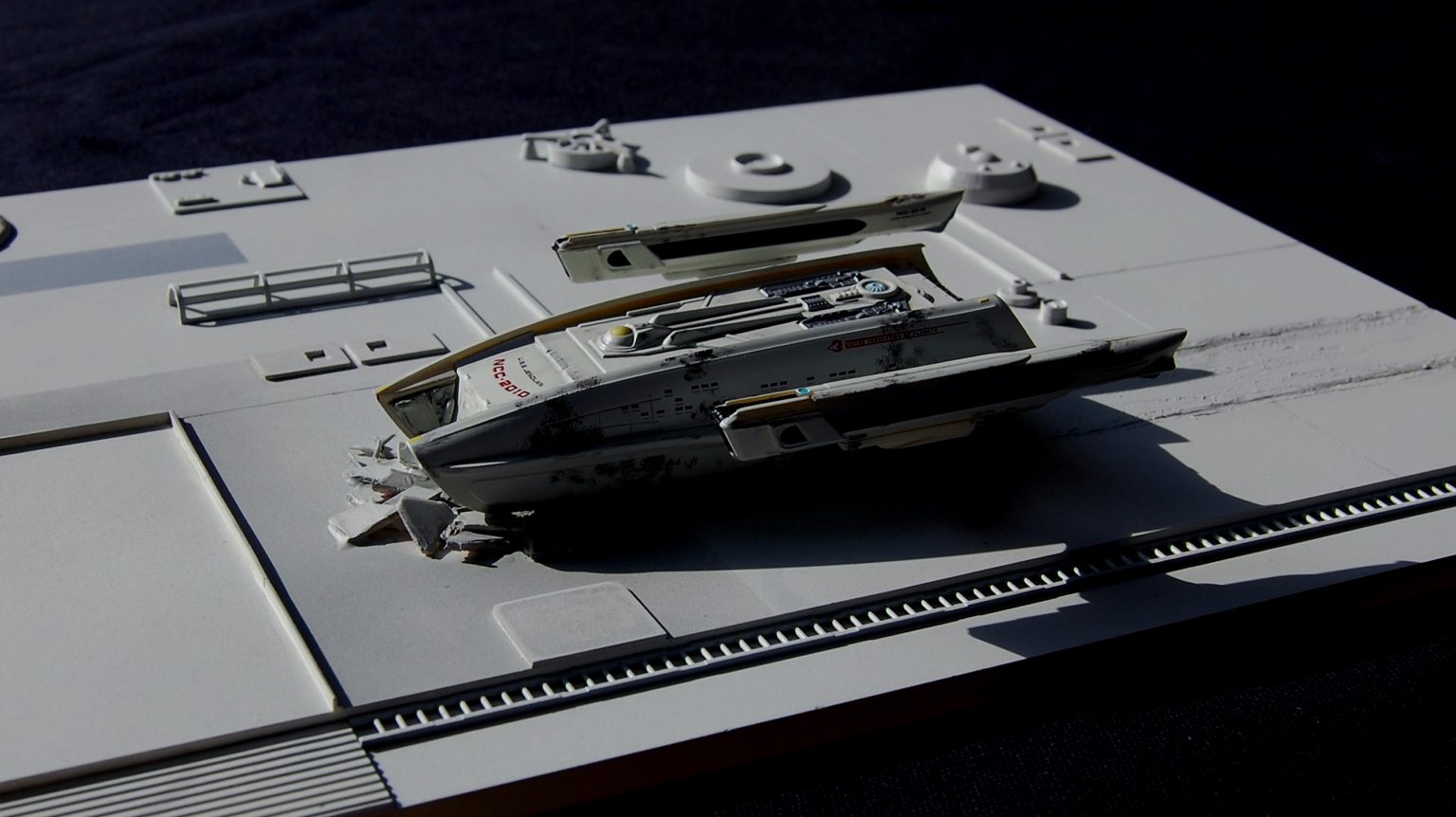 Adam K. Johnson – Star Trek: The Next Generation – USS Jenolan Crashed ...