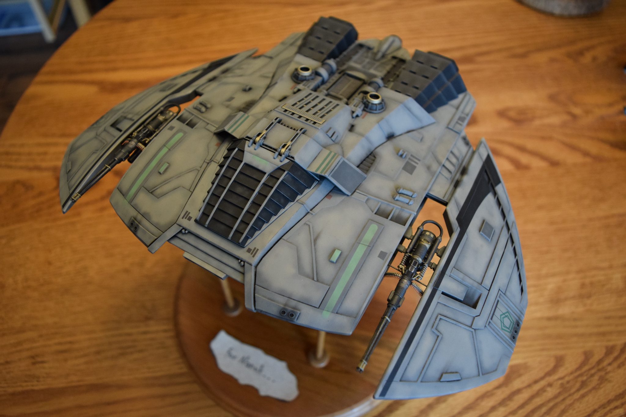 OLSZEWSKI – Bad-Azz Models (JT Graphics) – 1/48 Battlestar Galactica ...