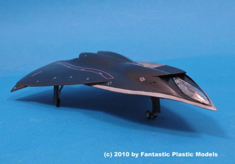 KIT ALERT!! Fantastic Plastic RE-RELEASE!! – STEALTH – EDI-UCAV Kit ...